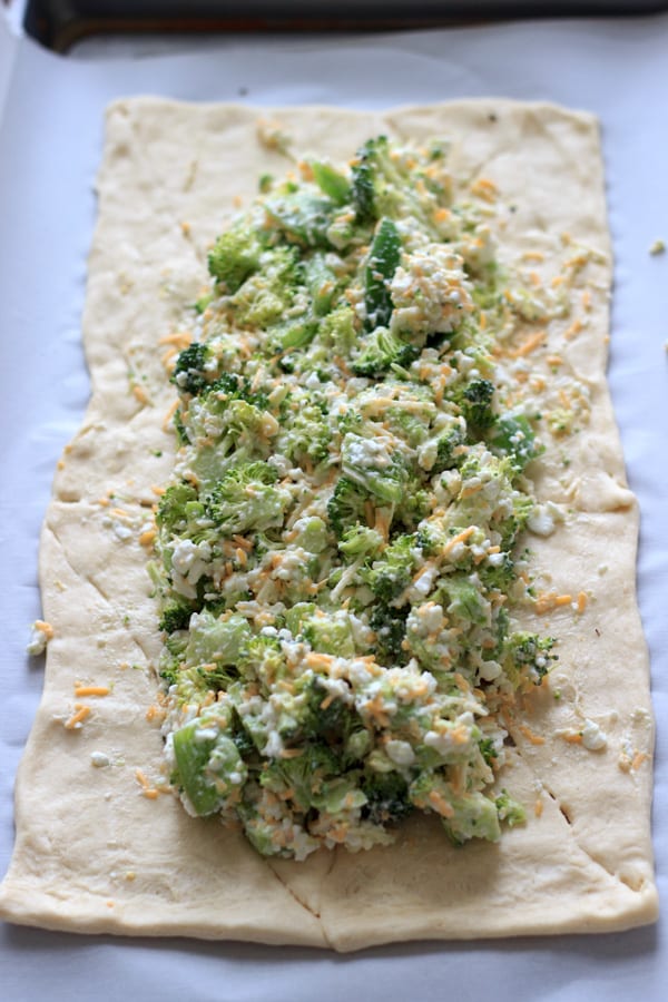 Broccoli crescent wrap - 5 main ingredients, healthy 30 minute dinner