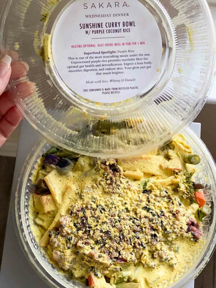 Sakara Life Review and Discount Code - Plant Based Meal Delivery